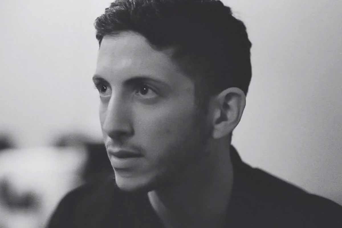 Shlomo: Dark Red Review - Unsung Sundays