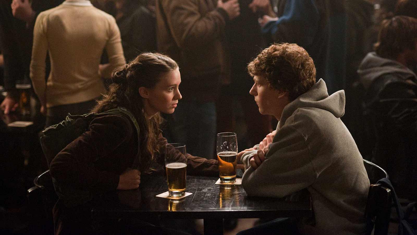 Trent Reznor & Atticus Ross: The Social Network Soundtrack Review ...