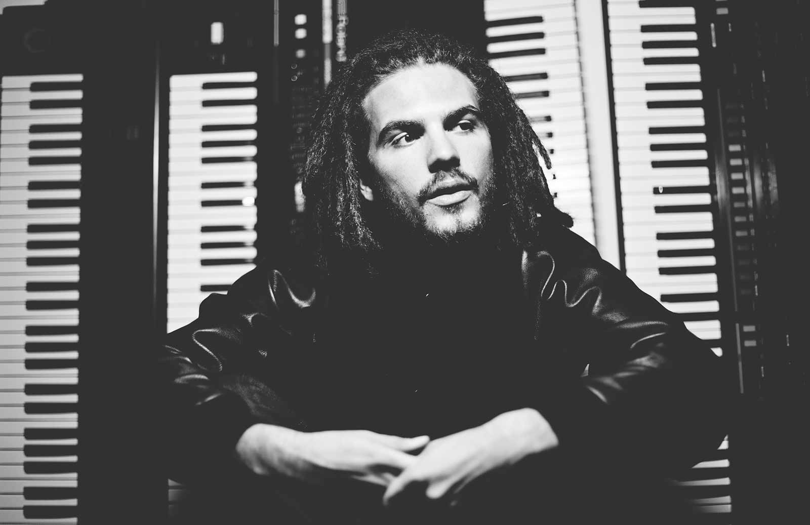 FKJ: French Kiwi Juice Review - Unsung Sundays